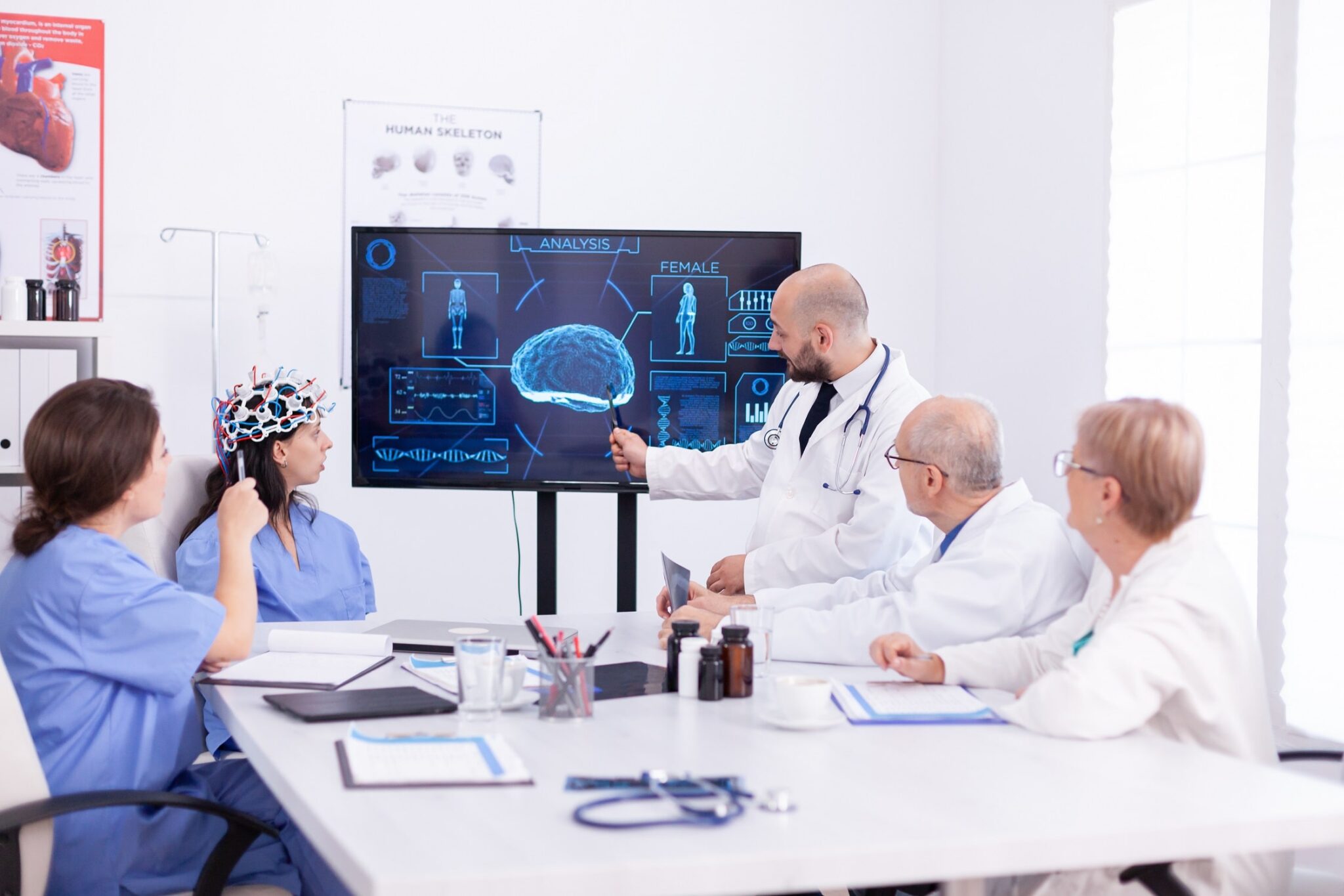 Brain Health: BCIs, AI & Wearables, and Light & Sound Therapy ...