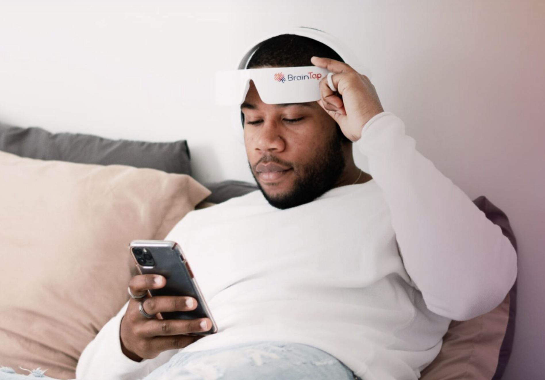 Brain Health: BCIs, AI & Wearables, and Light & Sound Therapy ...